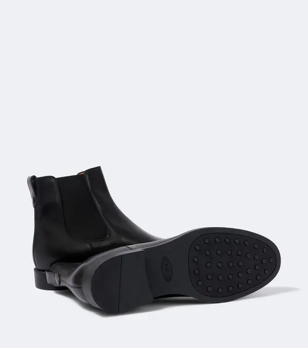 TOD'S Leather Chelsea Boots