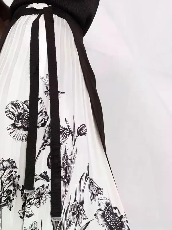 FERRAGAMO Pleated Silk Skirt