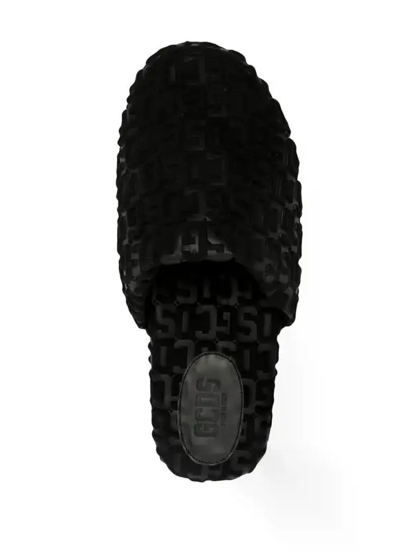 Gcds Logo-embossed Monogram Slippers