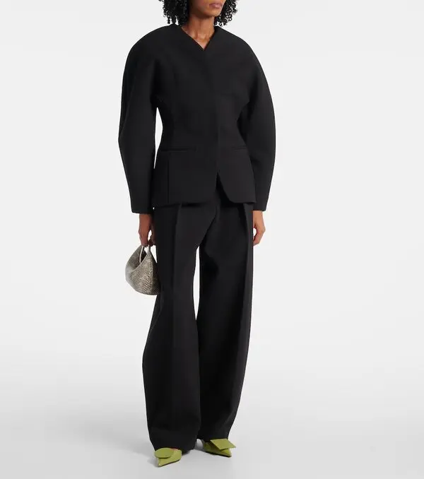 Jacquemus Ovalo Barrel-leg Trousers