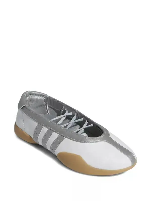 Adidas Taekwondo Mei Cloud /silver Metallic/gum Sneakers