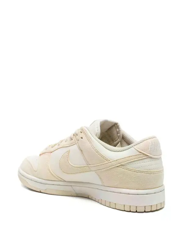 Nike Dunk Low Leather Sneakers