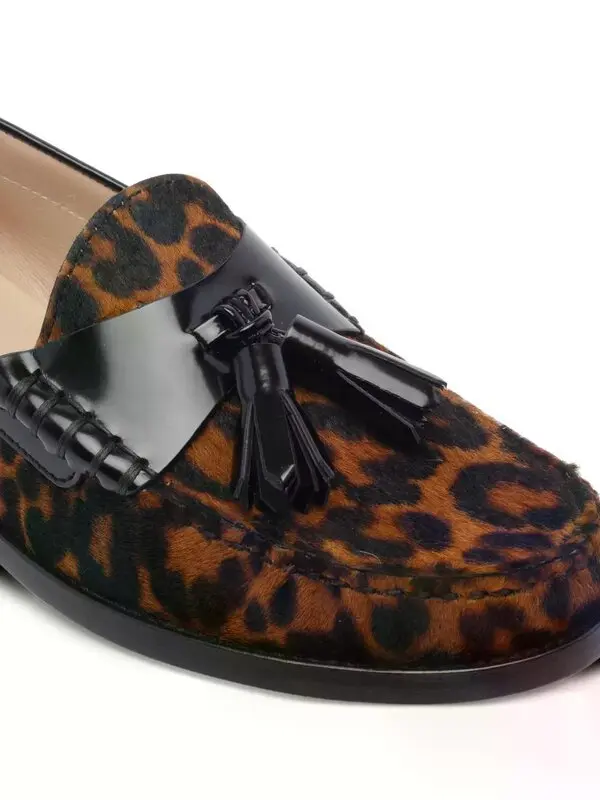 STUART WEITZMAN Tassel Embellished Leopard Print Loafers - Brown