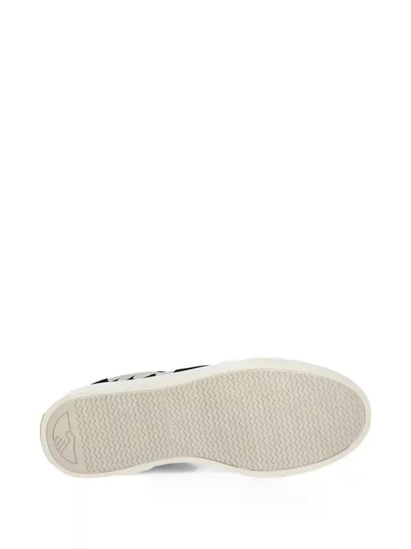 S.W.C STEPNEY WORKERS CLUB Dellow Shroomhands Trainers