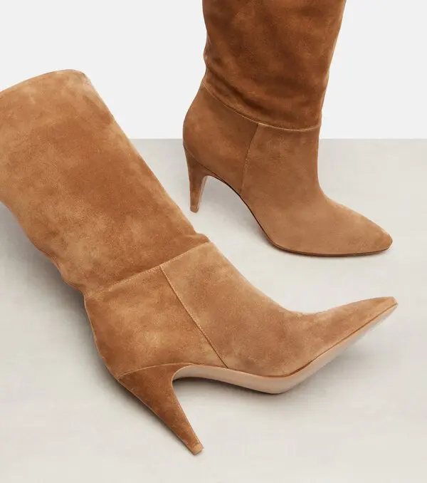 GIANVITO ROSSI Elise Suede Pointed Toe Boots