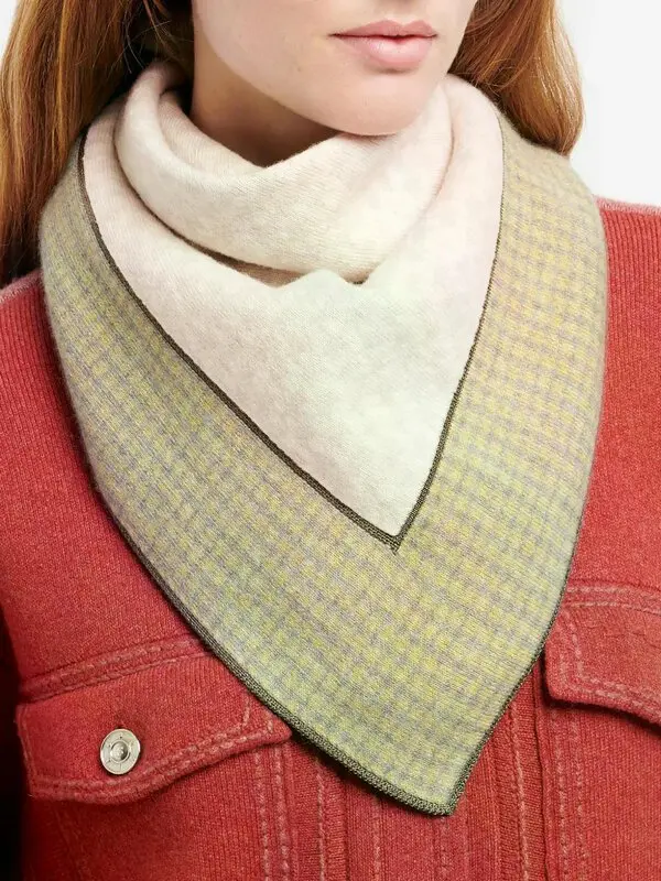 BARRIE Star-pattern Scarf - Neutrals