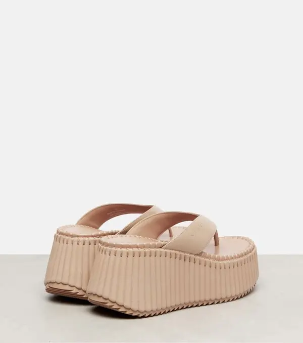 Chloé Nama 80 Platform Thong Sandals - Beige