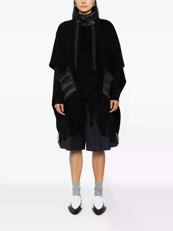 Herno Virgin Wool-cashmere Blend Resort Cape With Down Feather Filling And Fringe Detailing - Black