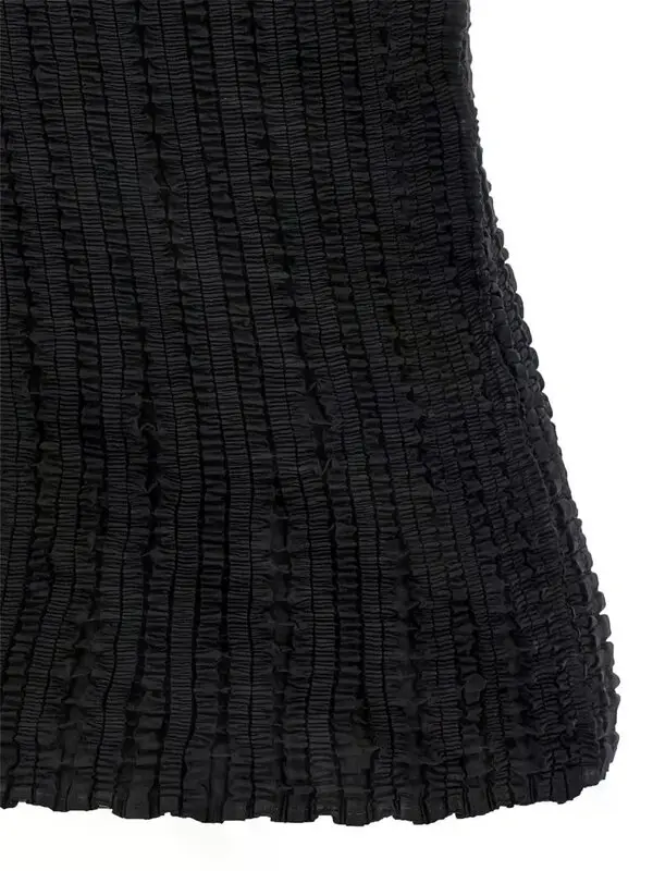 Issey Miyake Sleeveless Round Neck Top With Pleated Detailing - Black