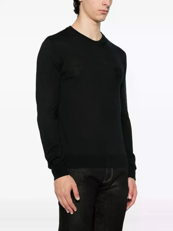 Valentino Garavani Embroidered Logo Crew Neck Long Sleeve T-shirt