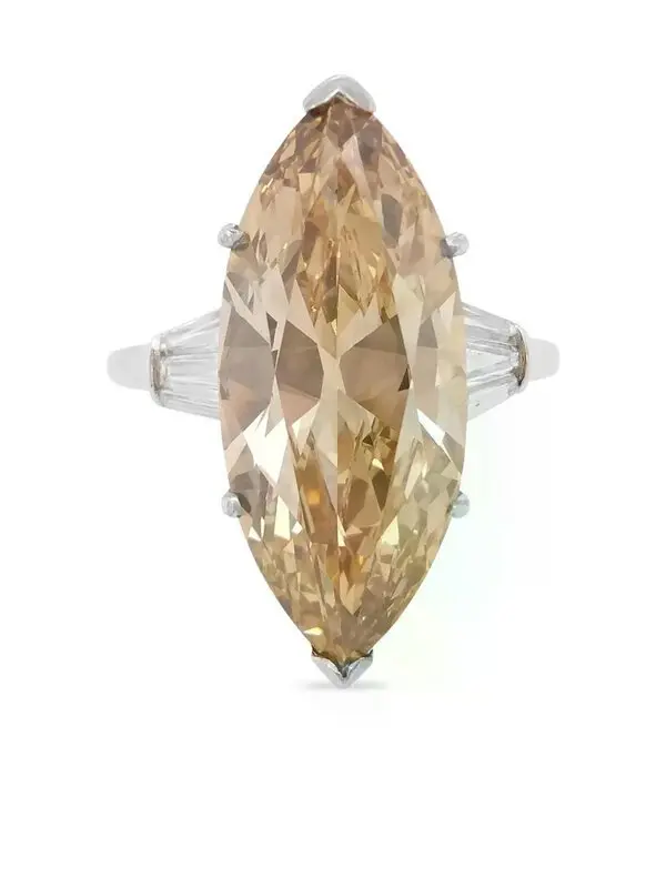 HYT JEWELRY Platinum Marquise-cut Diamond Ring With Baguette Accents - Silver