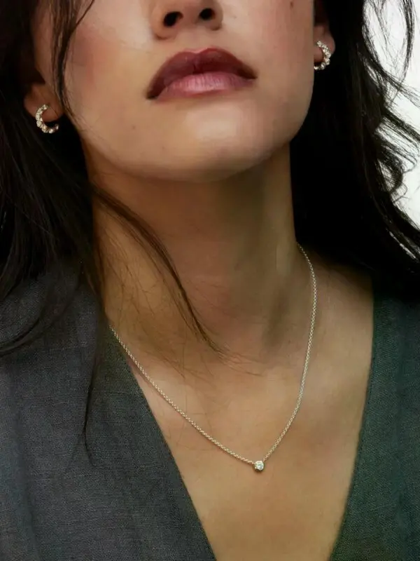 DOWER & HALL Dewdrop Pendant Necklace With White Sapphire - Silver