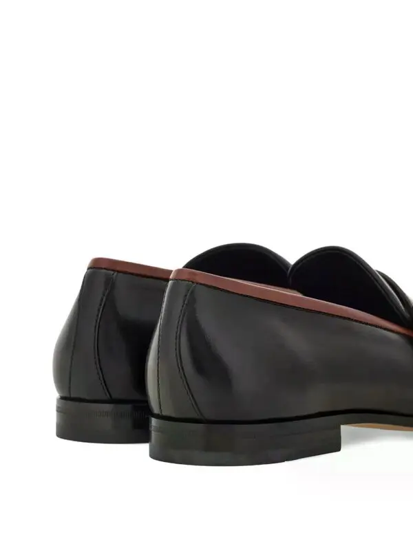 FERRAGAMO Gancini Buckle Detail Loafers