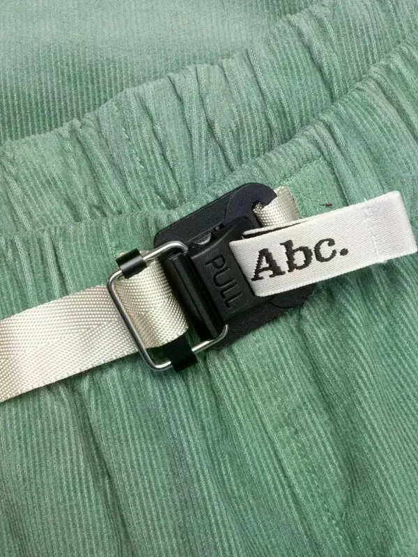ADVISORY BOARD CRYSTALS Corduroy Buckle-fastening Trousers - Green