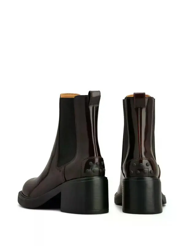 TOD'S Leather Chelsea Boots