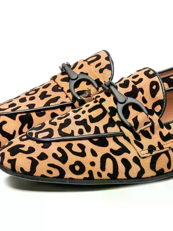 POCHE PARIS Leopard Print Buckle Loafers