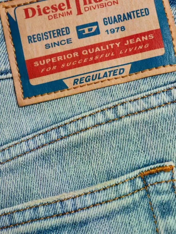 DIESEL® D-jiann Jeans