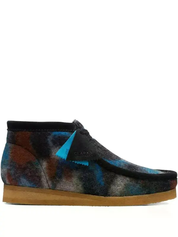 Clarks Patterned Lace-up Boots - Black