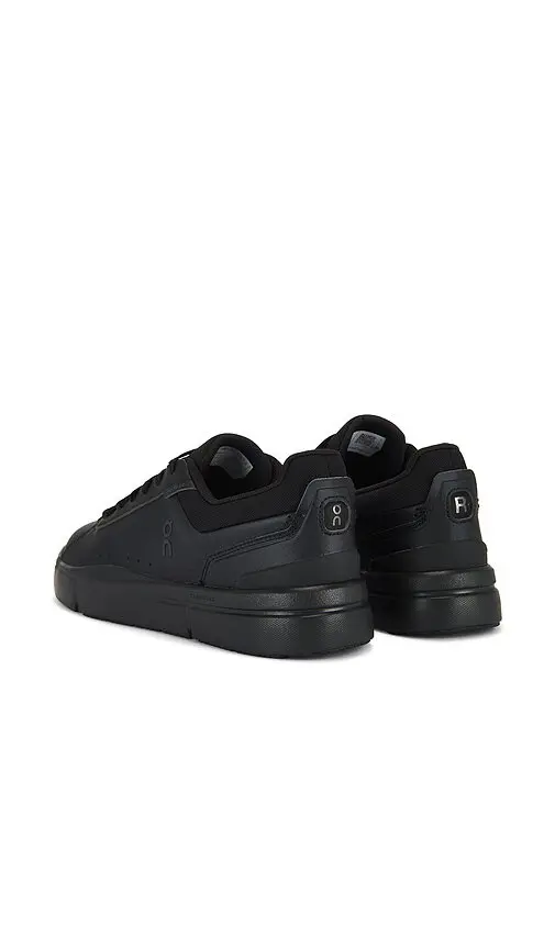 On The Roger Advantage Sneakers - Black