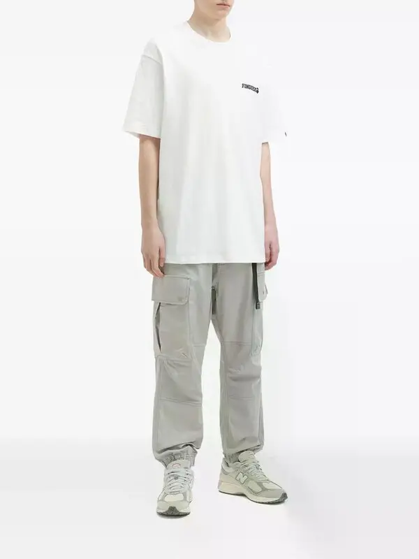 FINGERCROXX Logo-print T-shirt