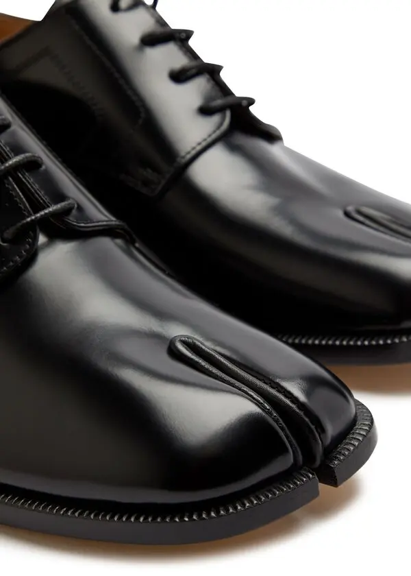 MAISON MARGIELA Tabi Leather Pumps