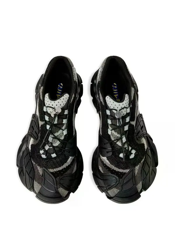 Camper Tormenta Pull-tab Sneakers - Black