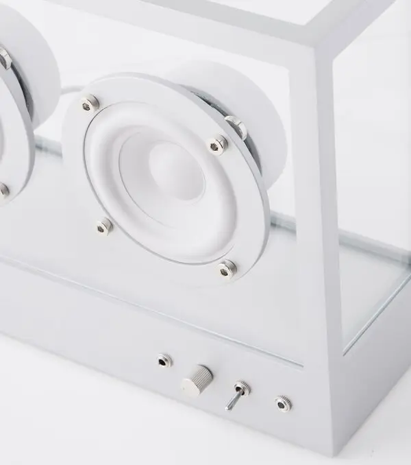 TRANSPARENT Small Speaker