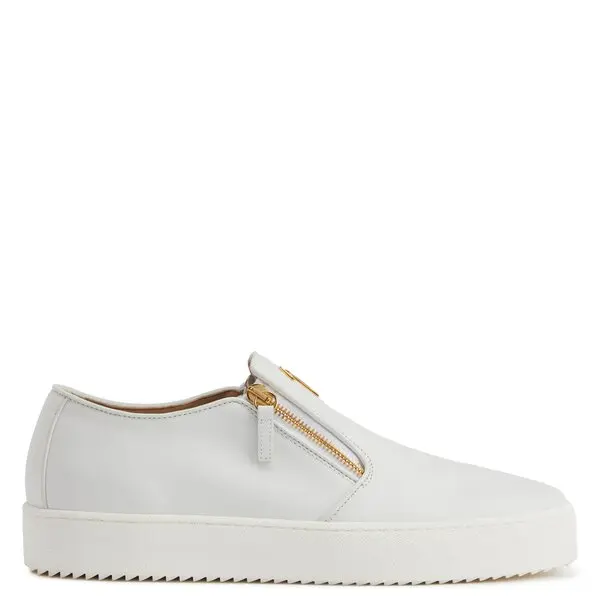 GIUSEPPE ZANOTTI Kobe Slip-on Leather Sneakers With Metal Detail - White
