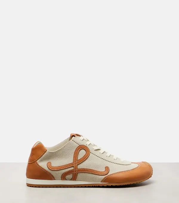 Loewe Ballet Runner 2.0 Suede Trainers - Brown