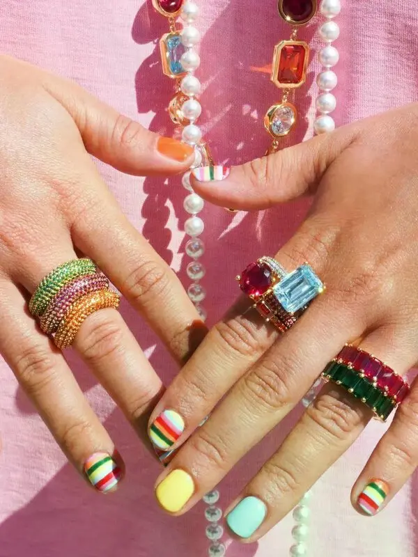 IZABEL DISPLAY Mega Circle Pavé Ring