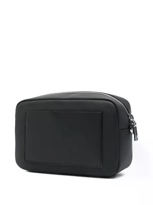 Dkny Logo Plaque Shoulder Bag