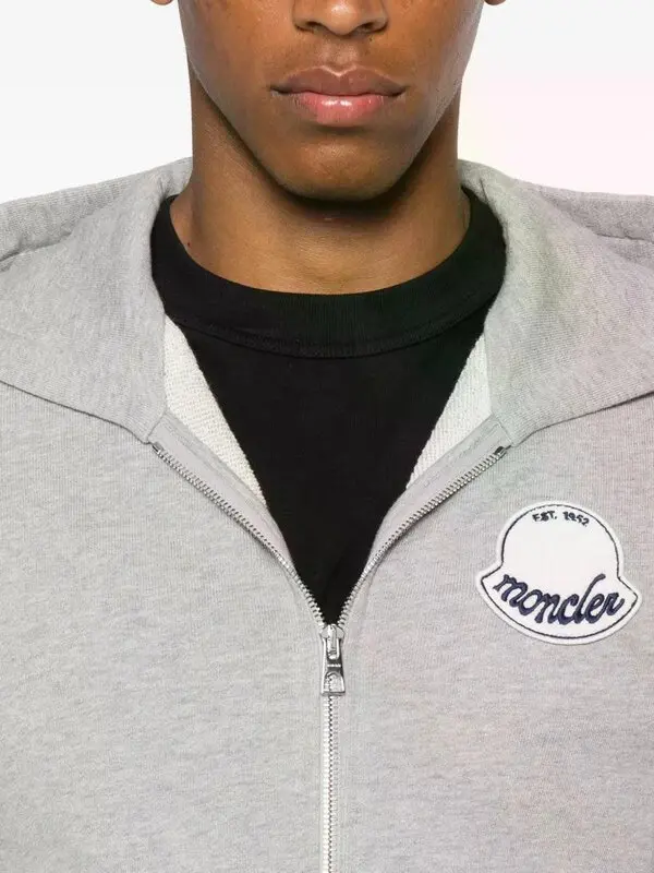 Moncler Logo Patch Zip-up Hoodie - Grey