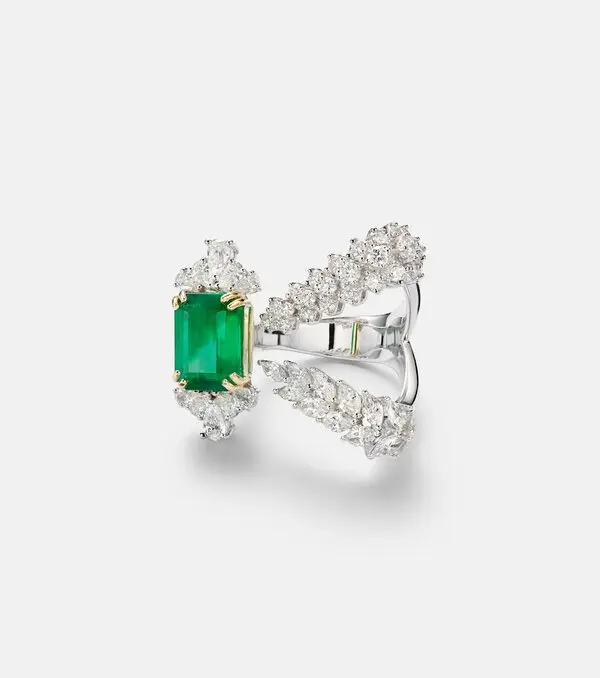 Yeprem 18kt White Gold Emerald And Diamond Ring - Silver
