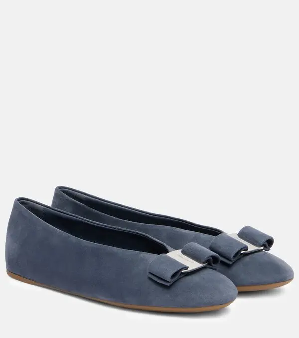FERRAGAMO Vanna Bow-detail Suede Ballet Flats - Blue
