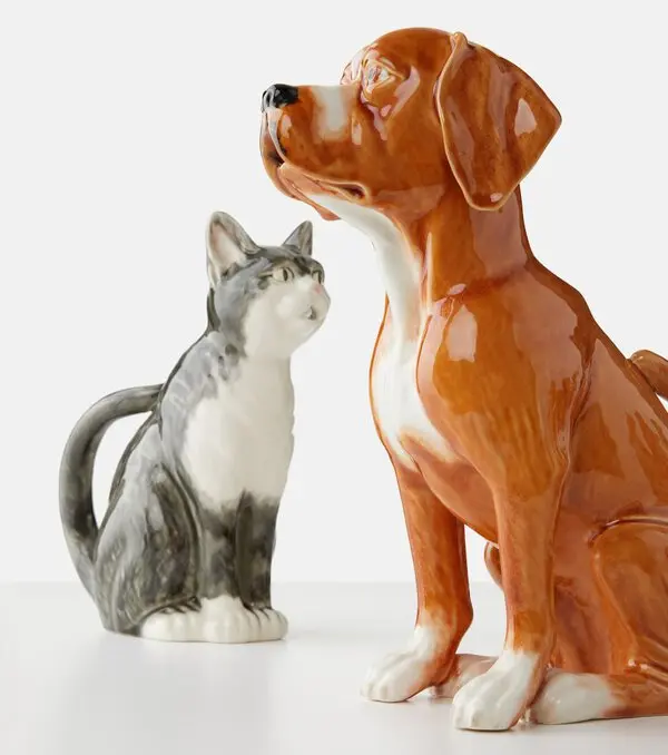BORDALLO PINHEIRO Cat Pitcher