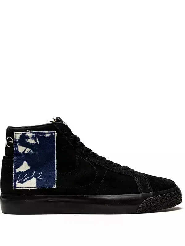 Nike X Isle Skateboards Sb Zoom Blazer Mid Sneakers
