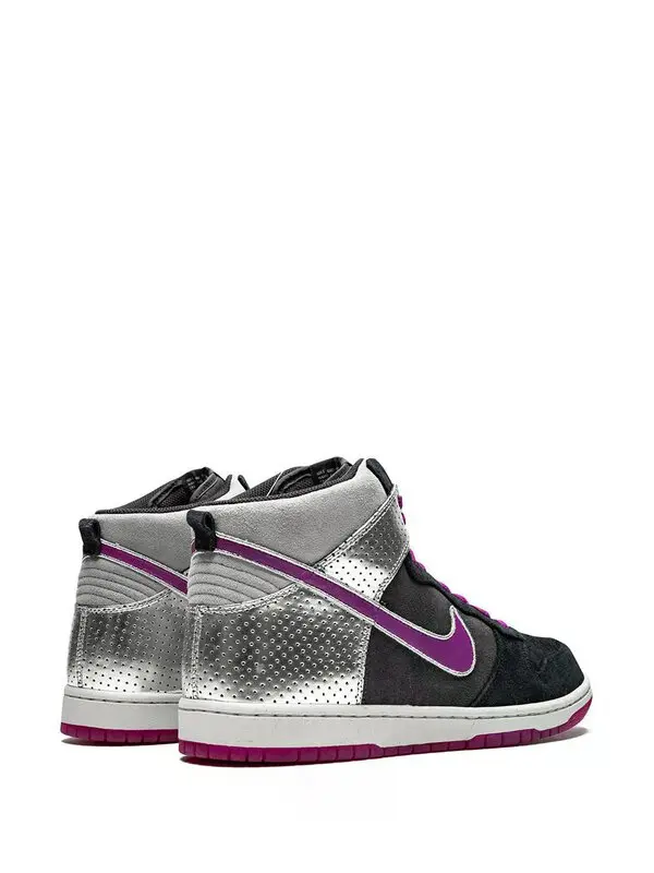 Nike Dunk High-top Sneakers - Black