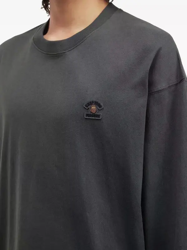 FINGERCROXX Logo-patch Long-sleeved Sweatshirt - Grey