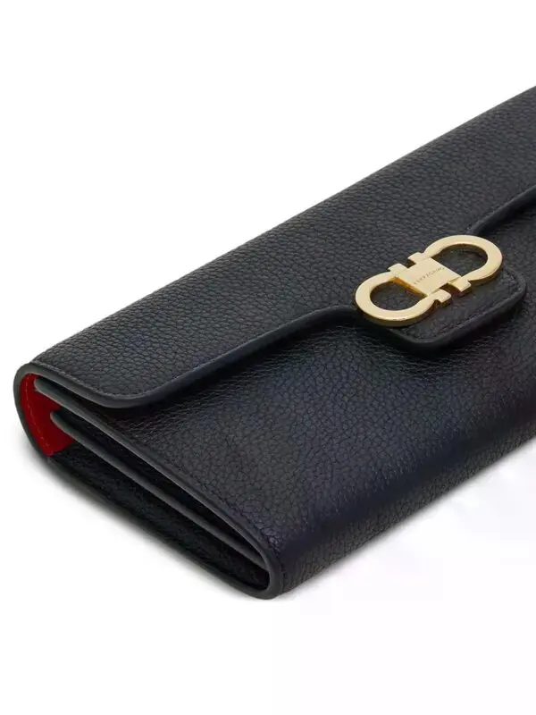 FERRAGAMO Gancini Chain Wallet