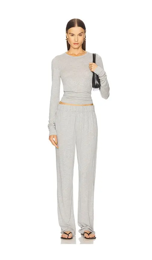 Eterne Fitted Crewneck Long Sleeve Top