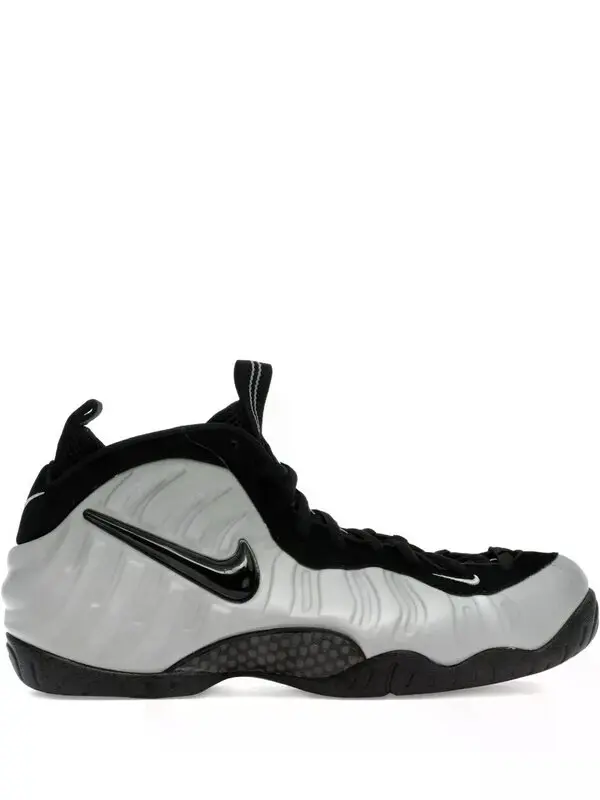 Nike Foamposite Pro Sneakers - Grey