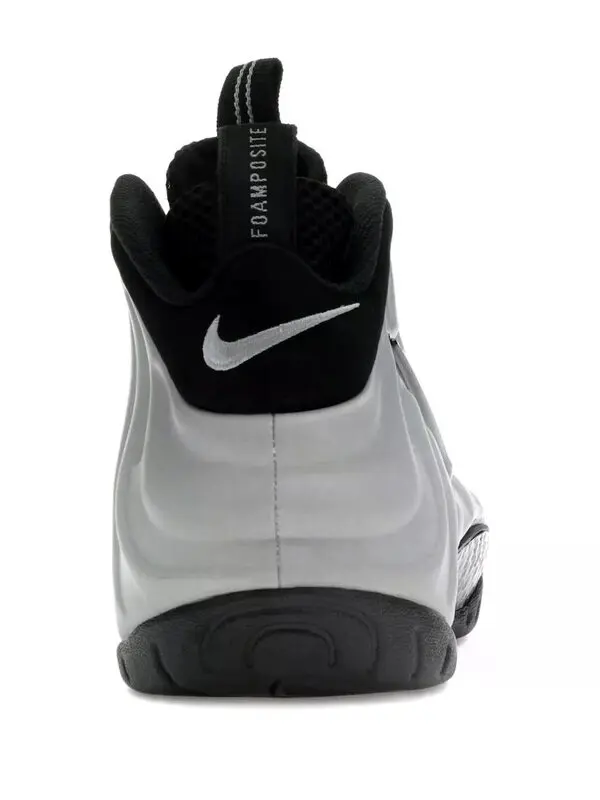 Nike Foamposite Pro Sneakers - Grey