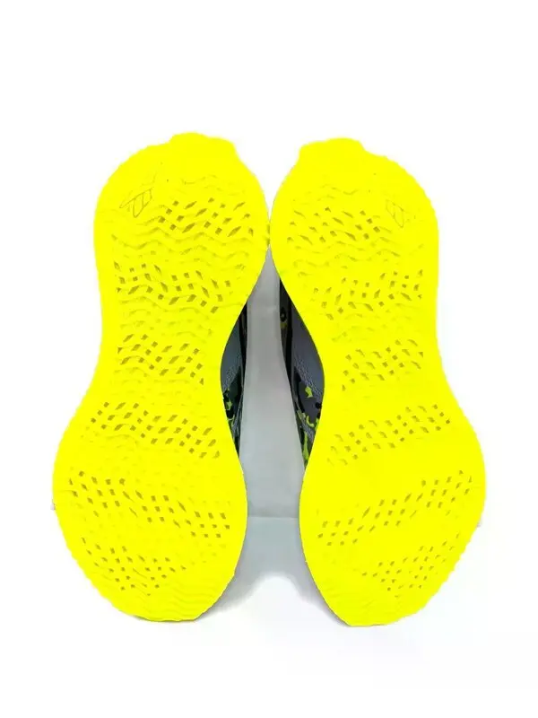 REEBOK Zig Dynamica 2 Sneakers