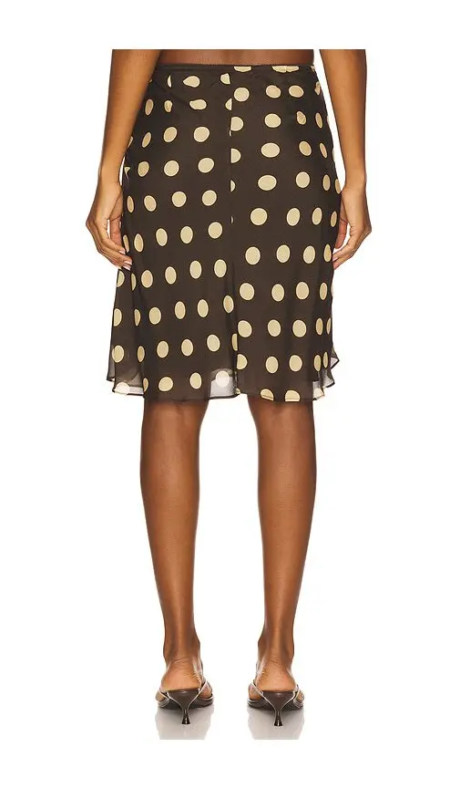 With Jéan Penny Skirt In . Also