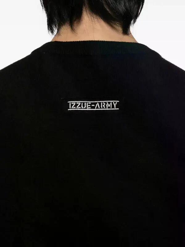 Izzue Logo Patch Crew Neck Jumper - Black