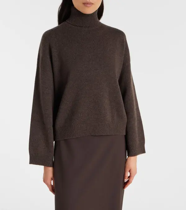 Brunello Cucinelli Monili Cashmere Turtleneck Sweater