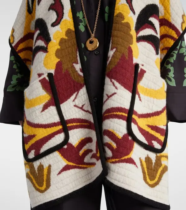 La DoubleJ In My Power" Patterned Cape