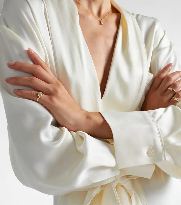 STONE AND STRAND Essential Splurge 14kt Yellow Diamond Ring