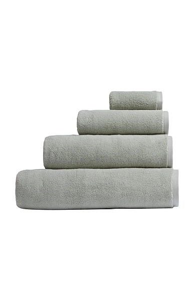 PARACHUTE Premium Plush Bath Towel - Sage