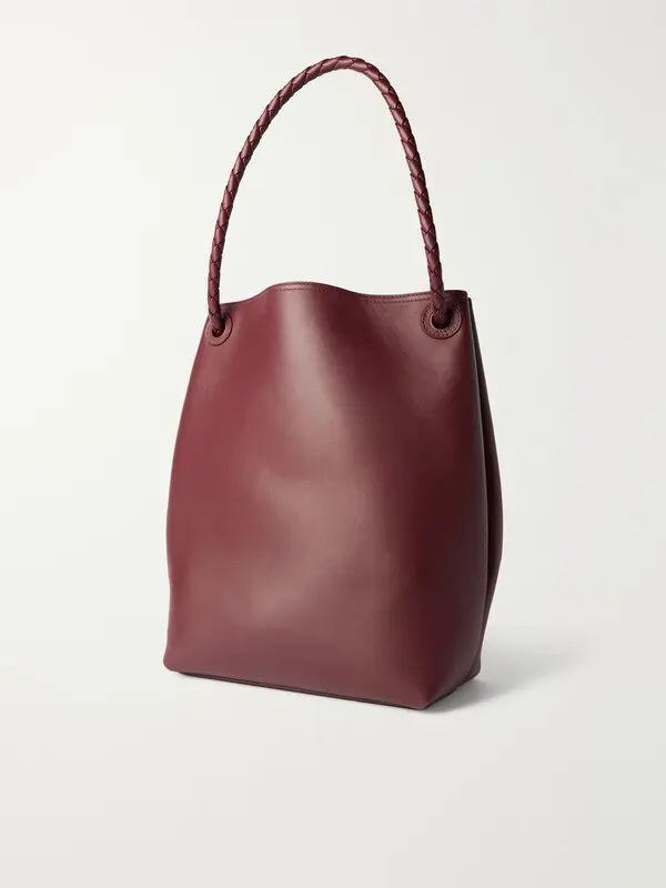 Bottega Veneta Andiamo Medium Leather Bucket Bag - Red